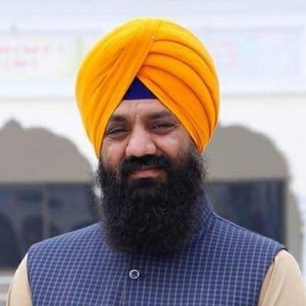 Giving life to Punjabi in Pakistan; Kalyan Singh becomes the first Sikh Punjabi Professor in the ...